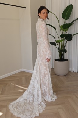 שמלת כלה - AC wedding & evening dresses